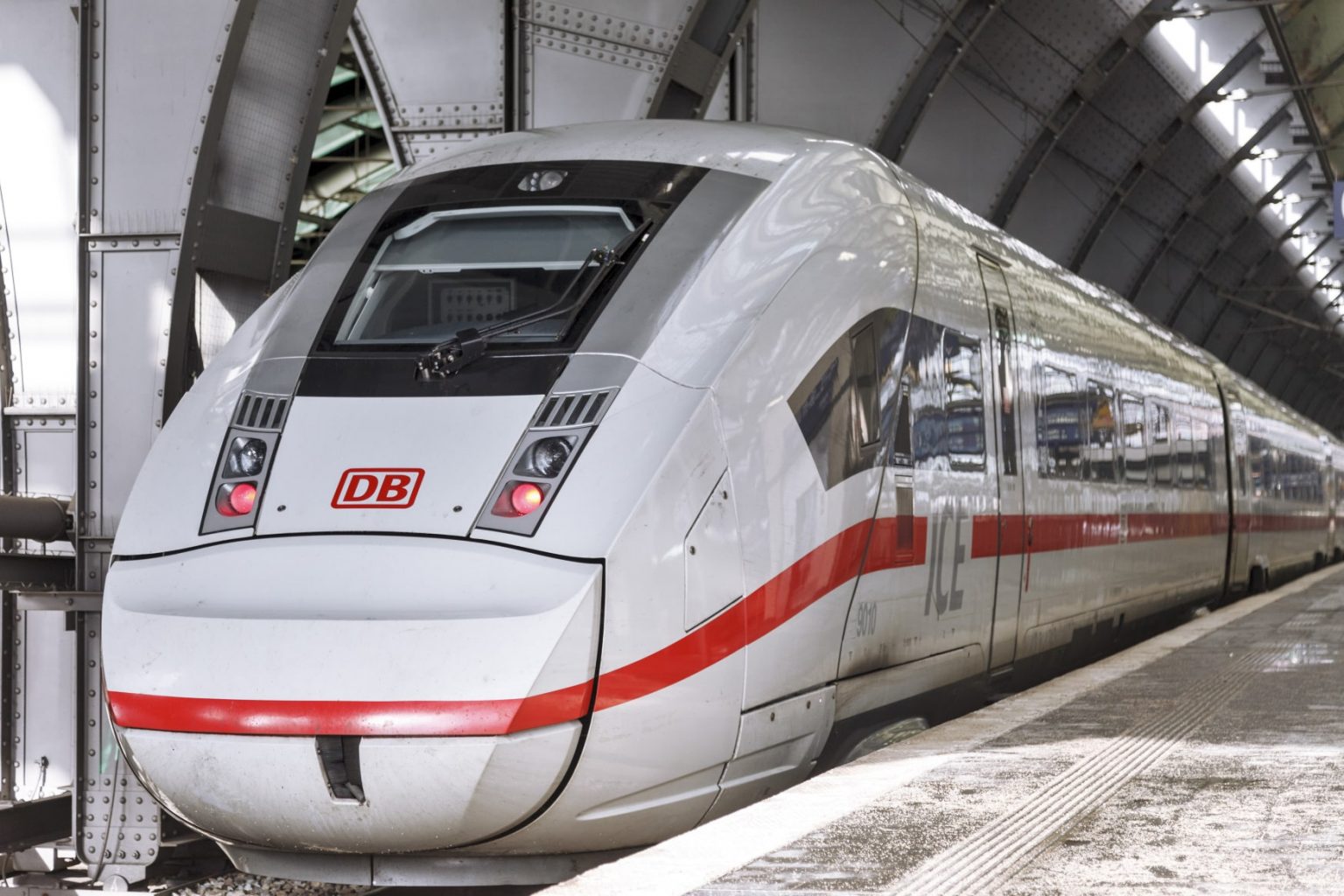 Deutsche Bahn: Was ist ein ICE Sprinter? - drivest.de