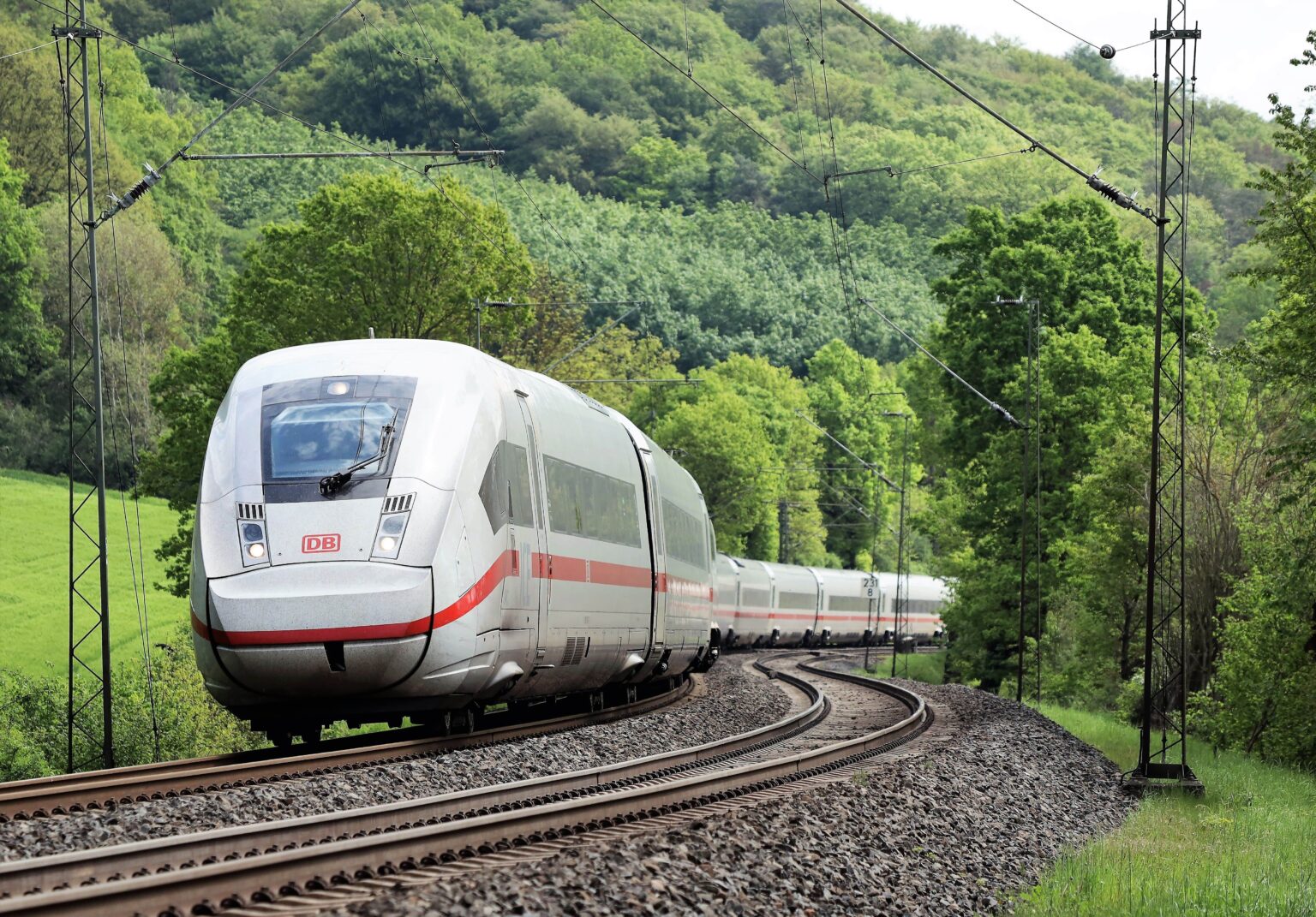 Deutsche Bahn: Werden Tickets kurz vor der Fahrt günstiger? - drivest.de